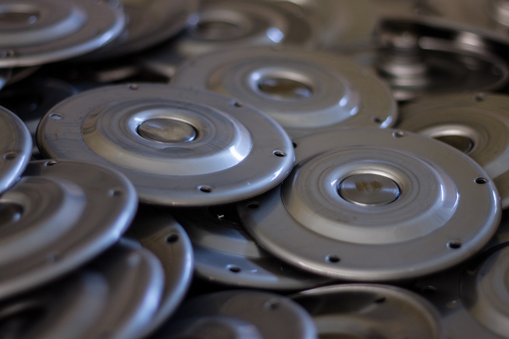 Tranciatura metalli e lamiere: l'importanza dei giusti macchinari